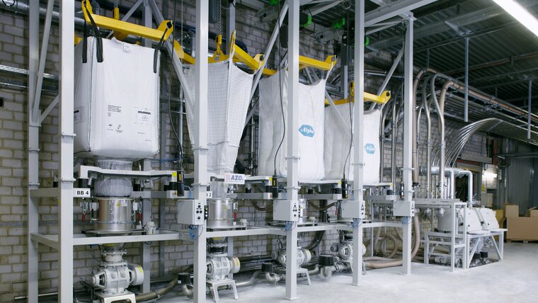 Solutions | Bulk Containers, Pneumatic Conveying & More - Plant Components