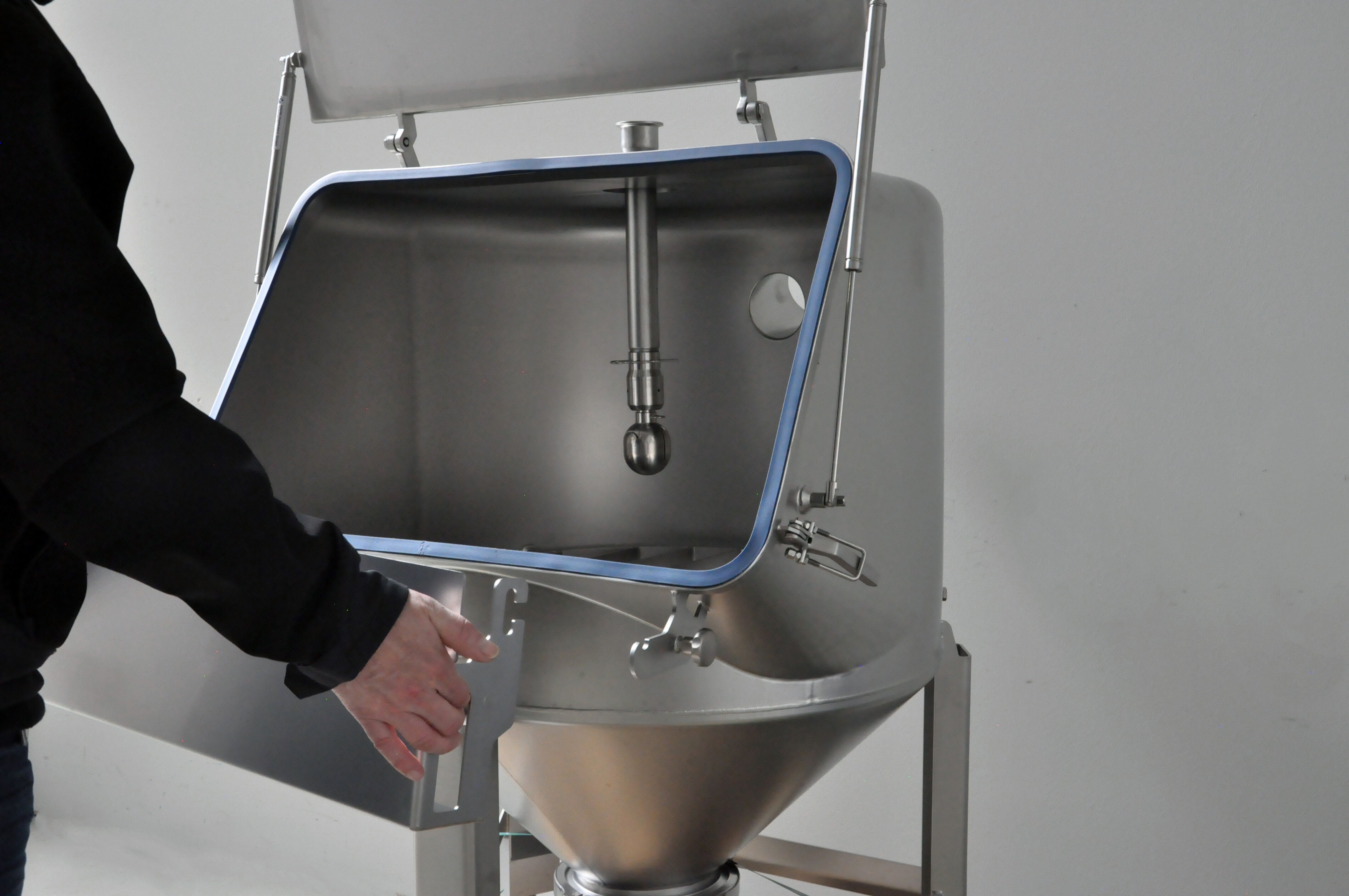 Hygienic Feeding Hopper Type ET-H - Easy to Clean Design