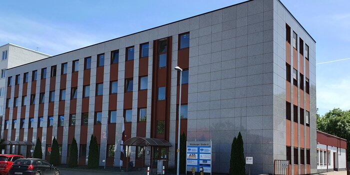 AZO: Global Automation & Material Handling Experts